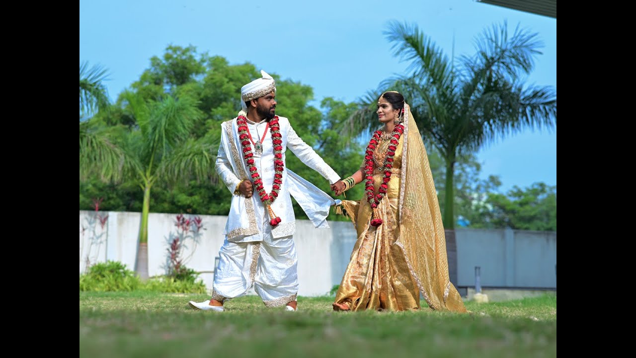 Srikanh Reddy With Sravanthi - YouTube