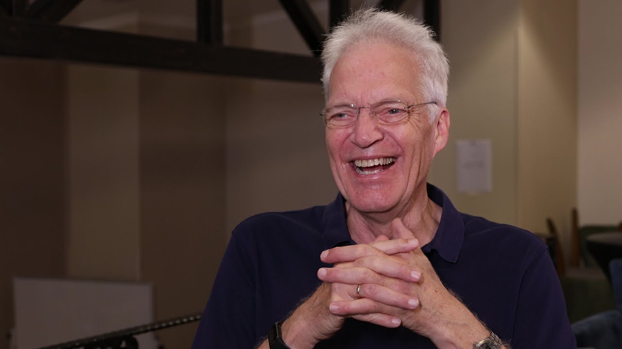 Intervju: Profesor Rene Bernards - YouTube