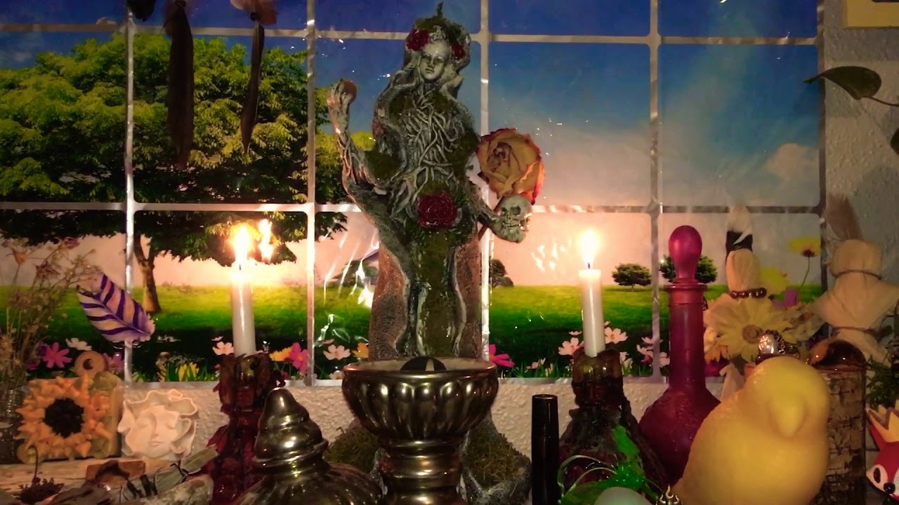 Spring Altar Tour 2019! - YouTube