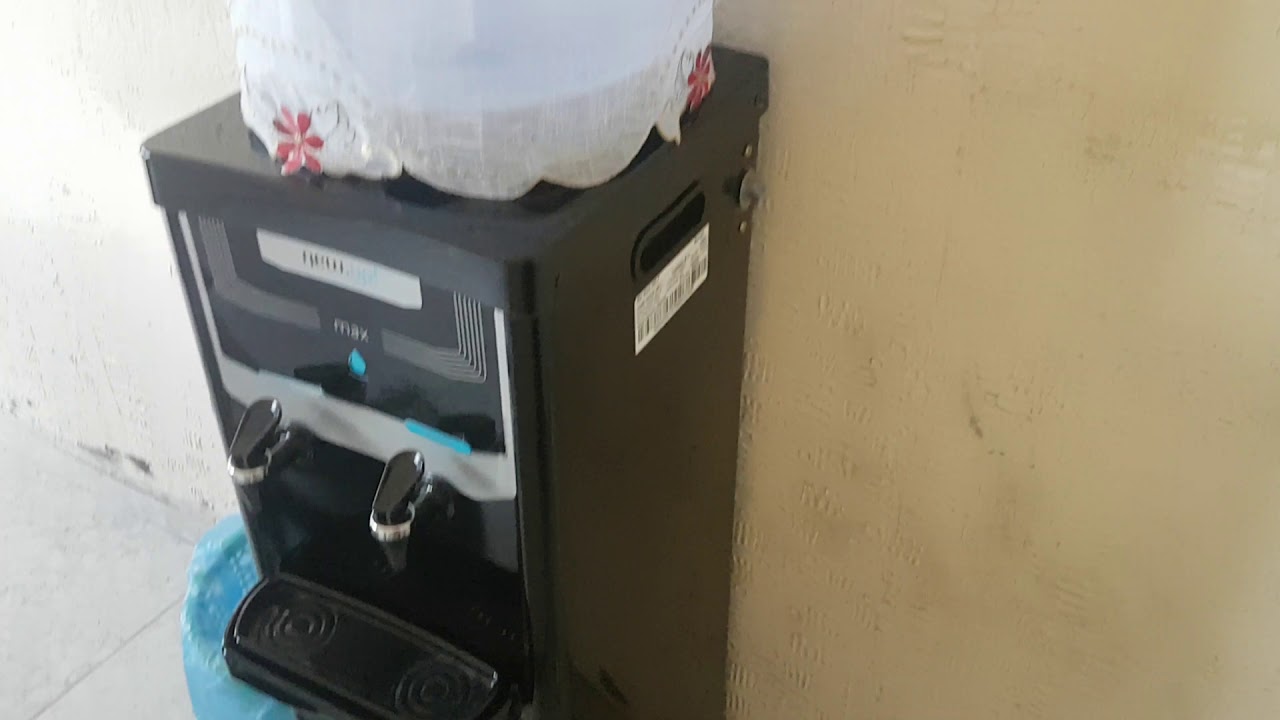 bebedouro new up max - YouTube