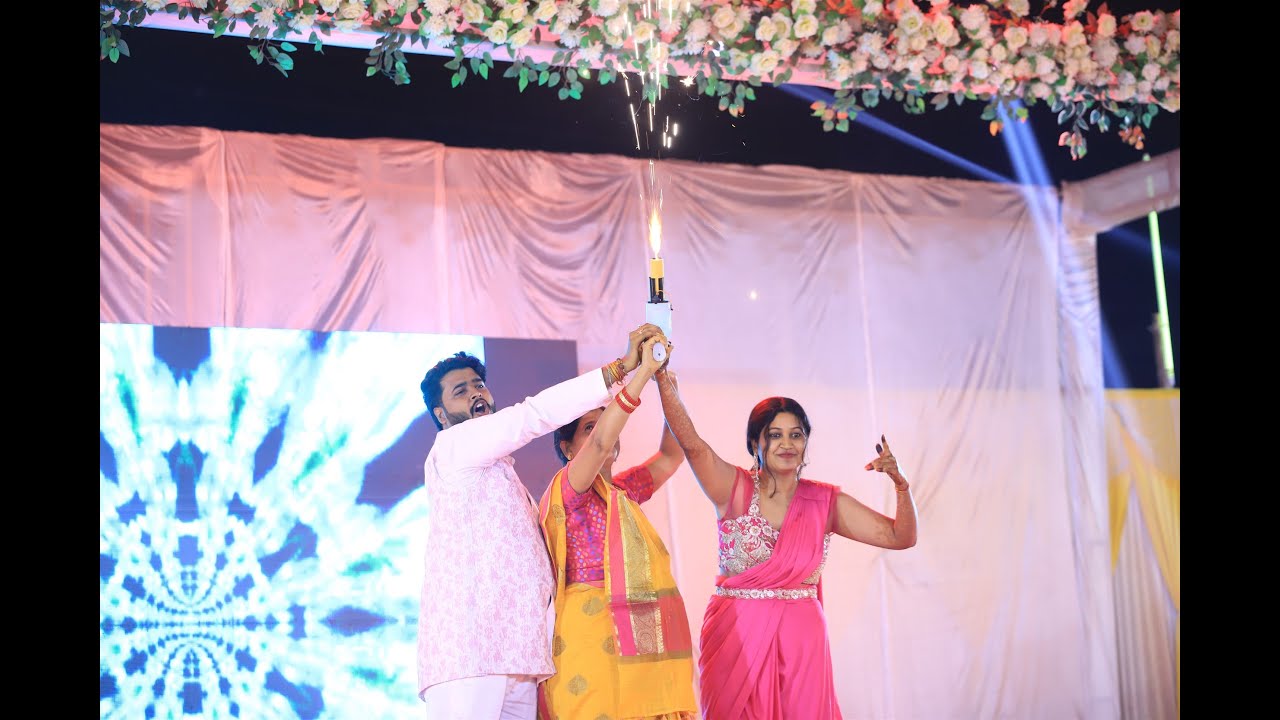 Wedding Mashup | Sangeet Group Dance Performance | Bollywood Songs ...