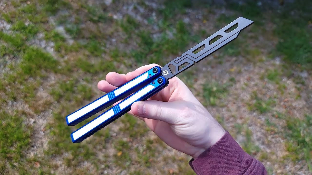 Introducing Our New Balisong The BionicOSi - YouTube