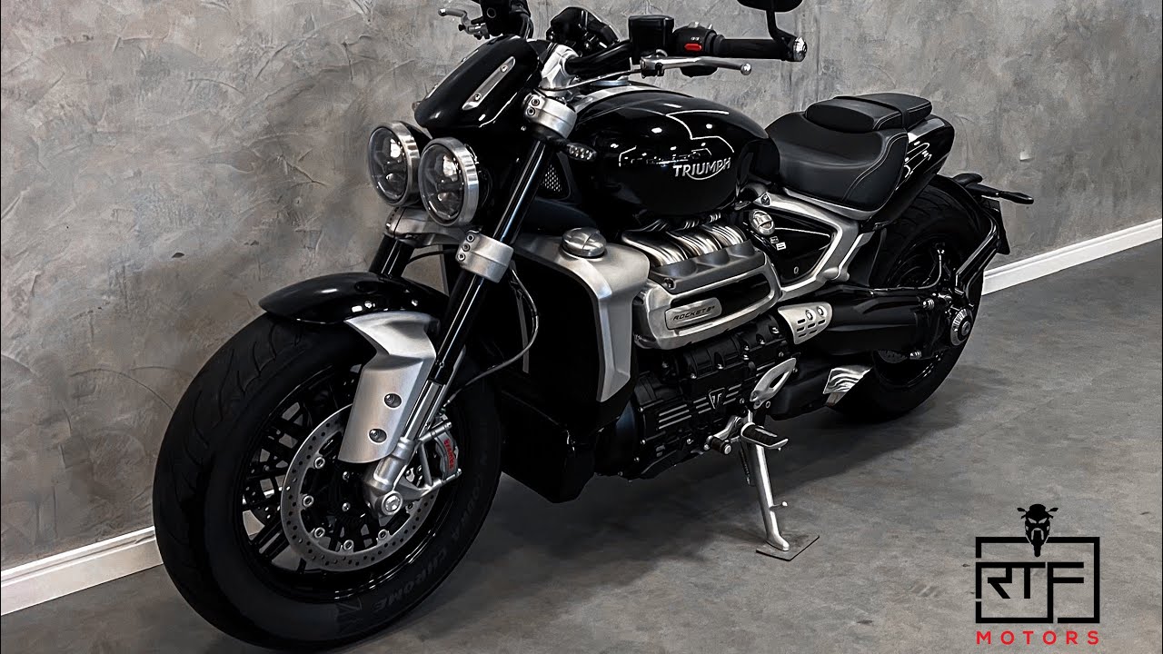 TRIUMPH ROCKET III R 2500cc - YouTube
