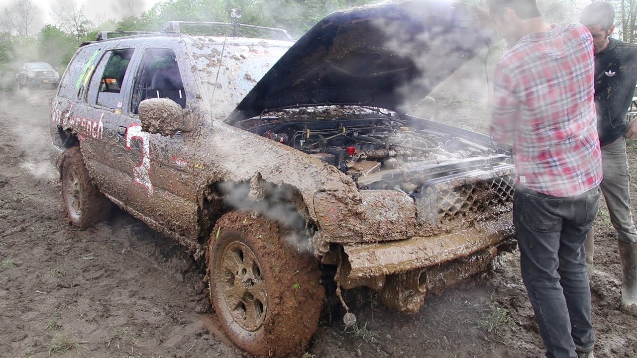 Destroying A Nissan Pathfinder | Mud Bogging Part 2 of 2 - YouTube