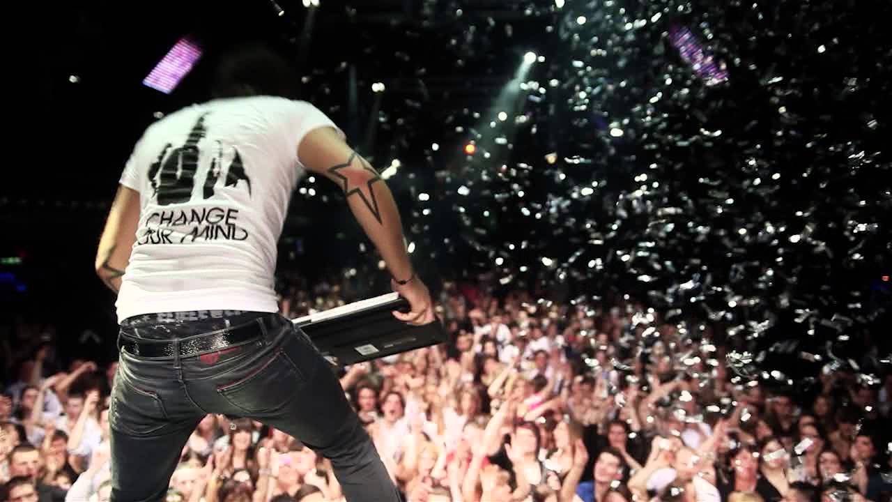 QM FULL INTRO 2013 BLACK - YouTube