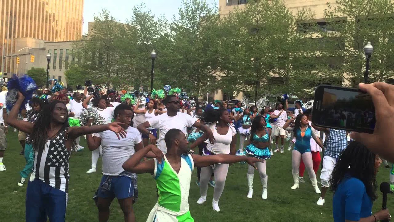 Baltimore City Community bands takes the street and a message to City ...
