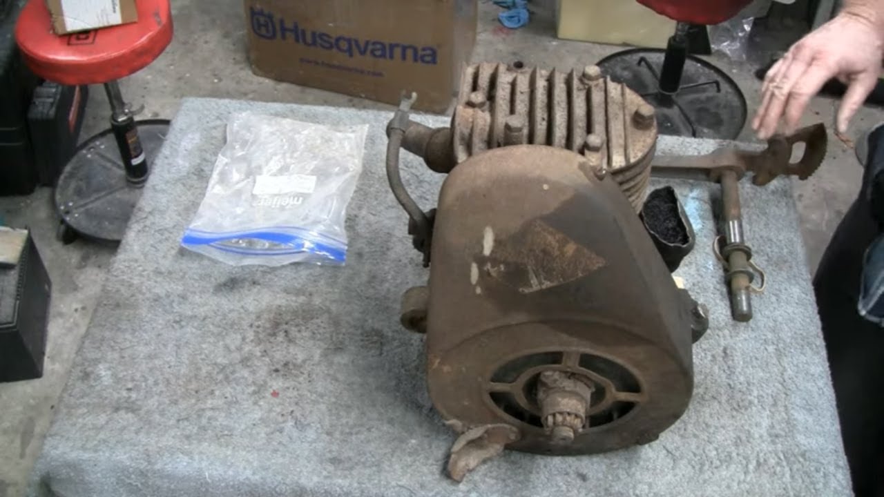 BRIGGS MODEL Y REBUILD (part 1) - YouTube