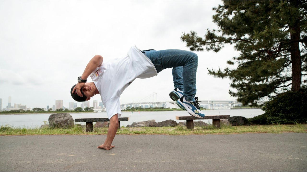 Breakdancer in Japan träumen von olympischem Gold | AFP - YouTube