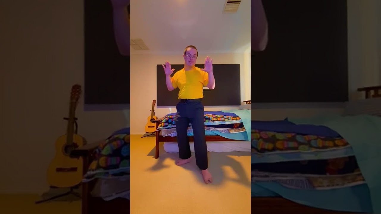 Gabe & The Wiggles - Everybody is Clever (1996) - YouTube