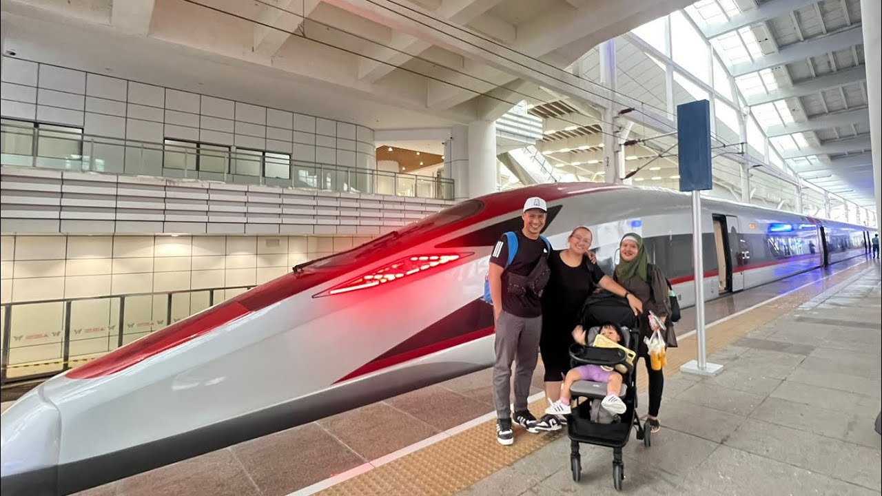 Nyobain First Class Kereta Cepat Whoosh,, Part 2 - YouTube