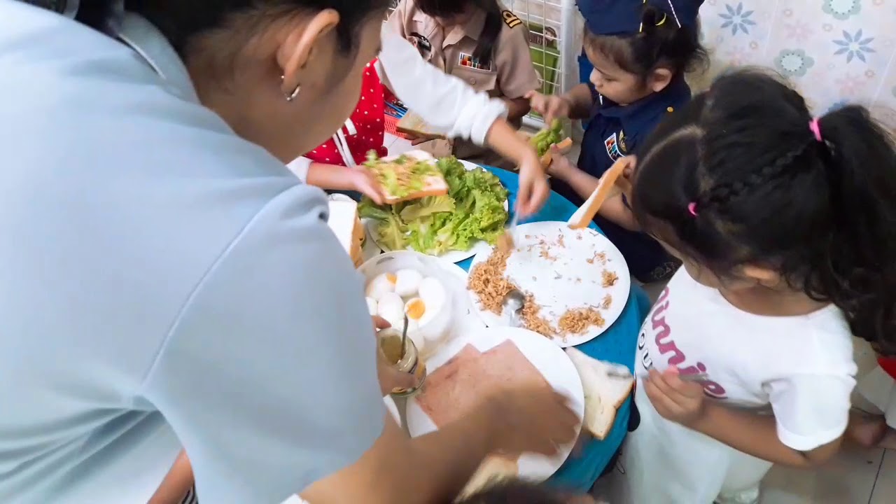 Cooking K.1/1 - YouTube