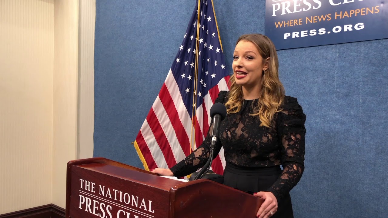 Kelly Long brings youth perspective to women's rights under Islamic ...