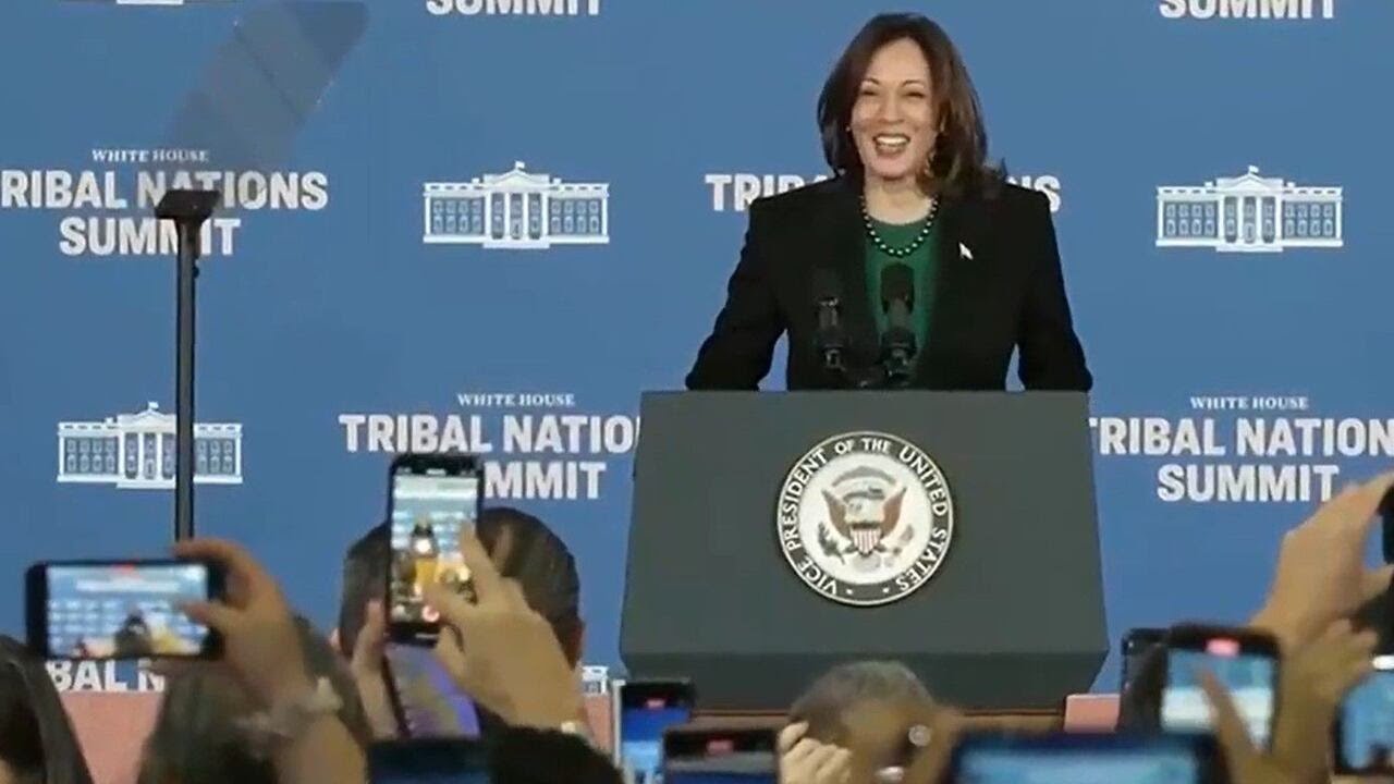 You can now text Vice President Harris - YouTube