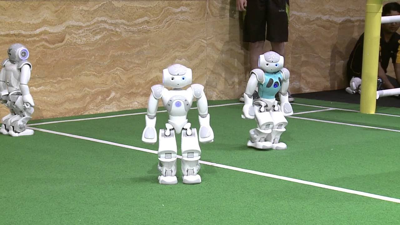 3 Incredibly Entertaining Robots - QuickBytes - YouTube