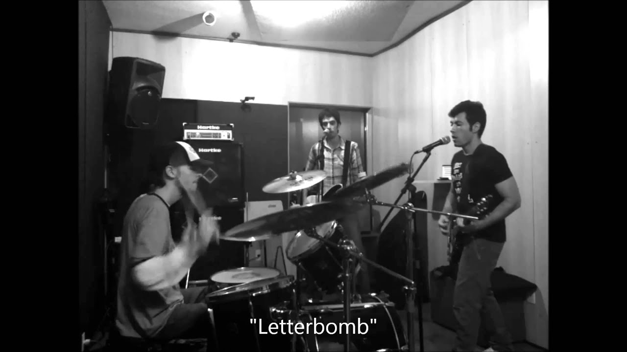 The Disappearing Boys - Ensaio - YouTube