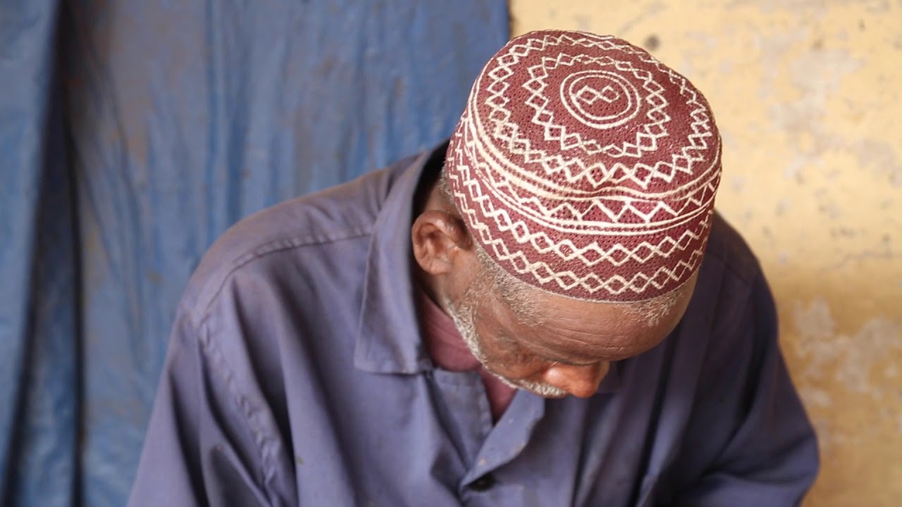 Mali Bamako Artisan Market / Mali Bamako Marché aux artisans - YouTube