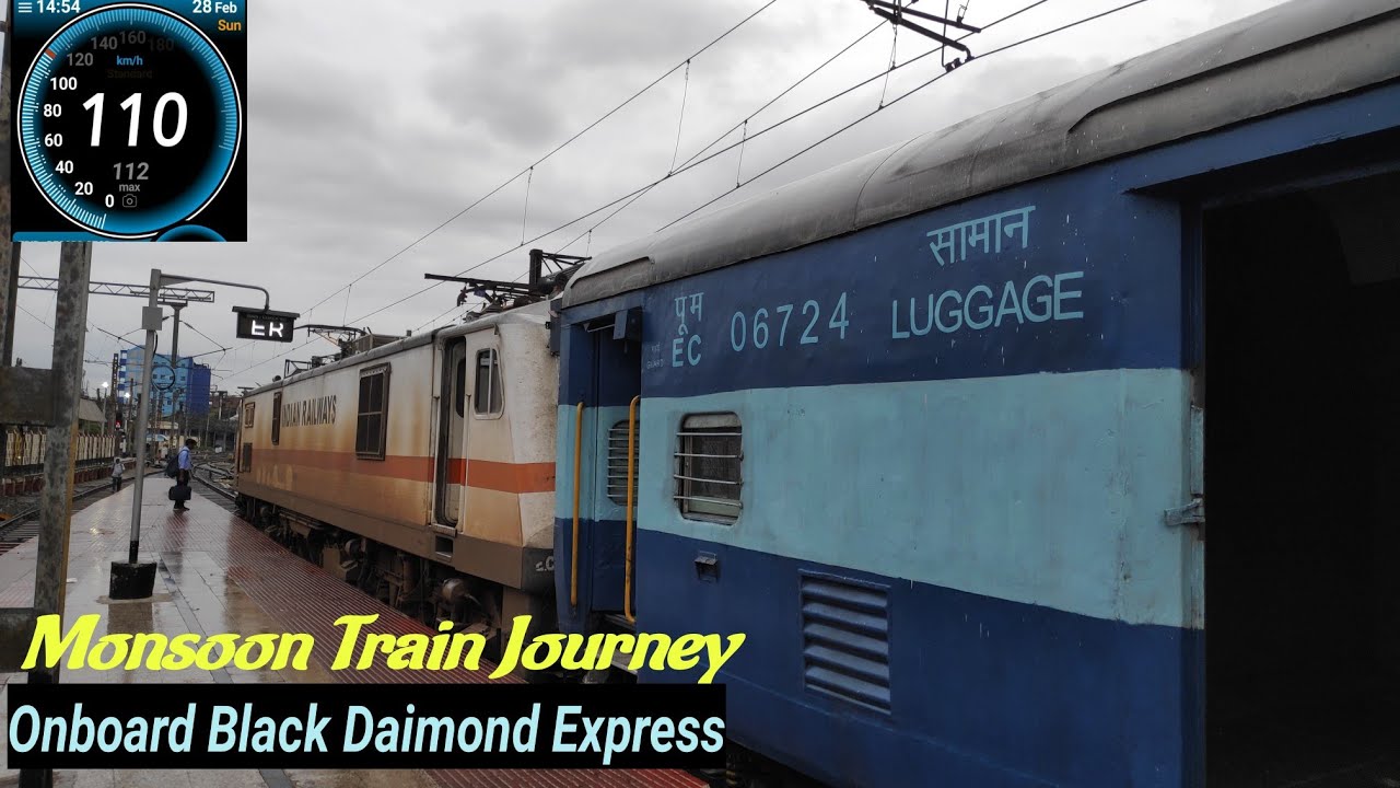 Monsoon Train Journey || Howrah TO Dhanbad By Black Daimond Express ...