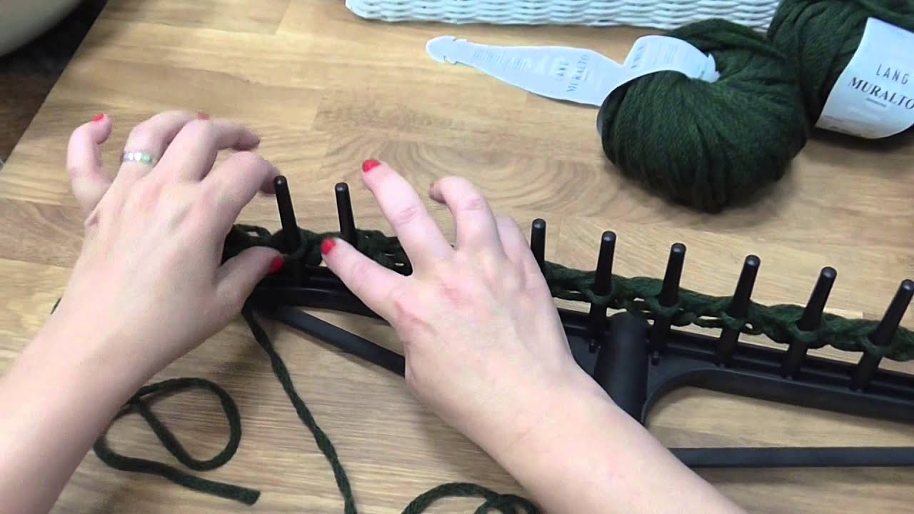 Kurz pletení - pletení na prstech 1. díl, Finger knitting - YouTube