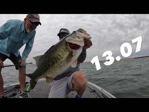 New bait (PANORAMA) from 6thsensefishing catches a 13.07 largemouth ...