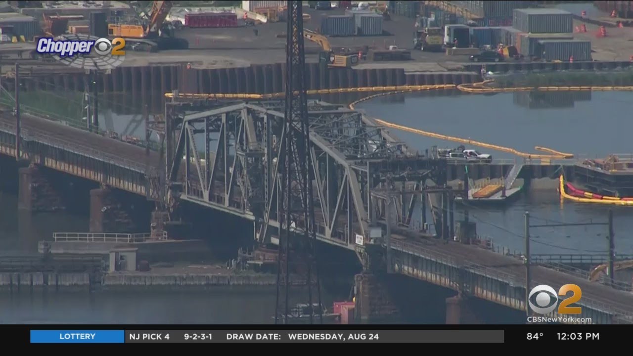 NJ Transit suspended because Portal Bridge stuck open - YouTube