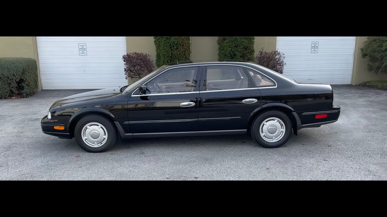 1991 Infiniti Q45 - Walkaround at Idle - YouTube
