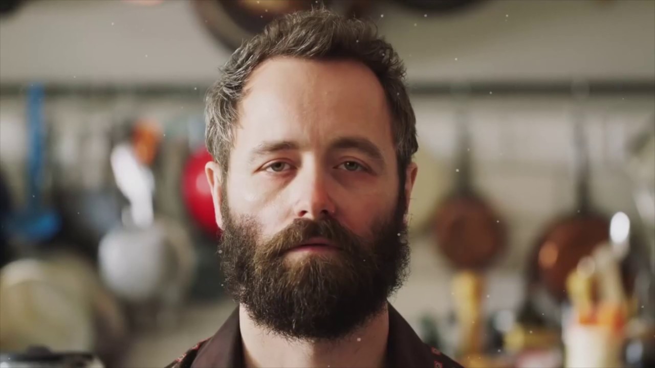 Apple new FaceID ad - YouTube