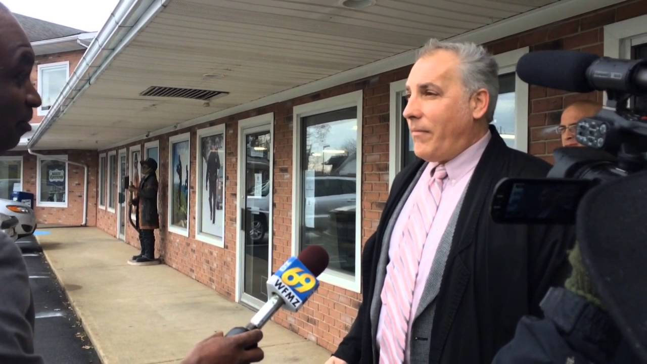 Attorney Tony Rybak Monday, April 11, 2016 leaves court - YouTube