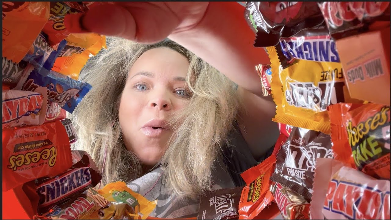 ASMR POV You're My Halloween Candy (chaotic, candy eating, wrappers ...