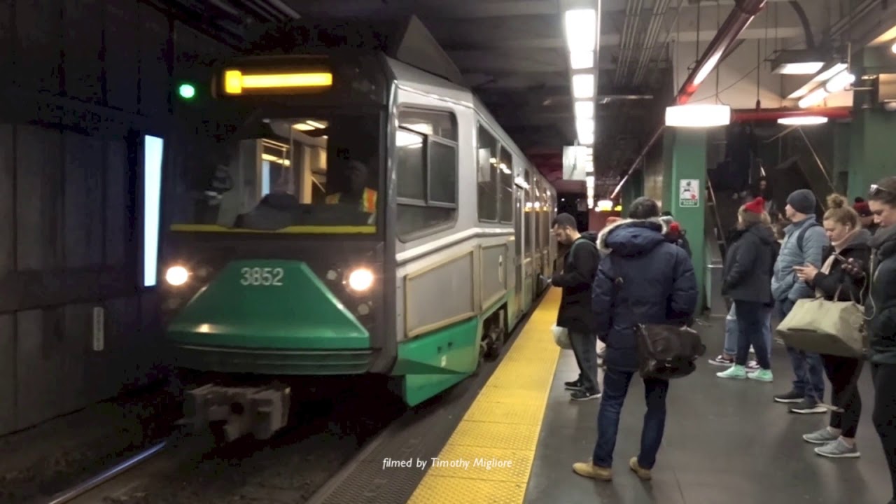 The LightRail (Subway) in Boston, USA 2020 (Green Line) - YouTube