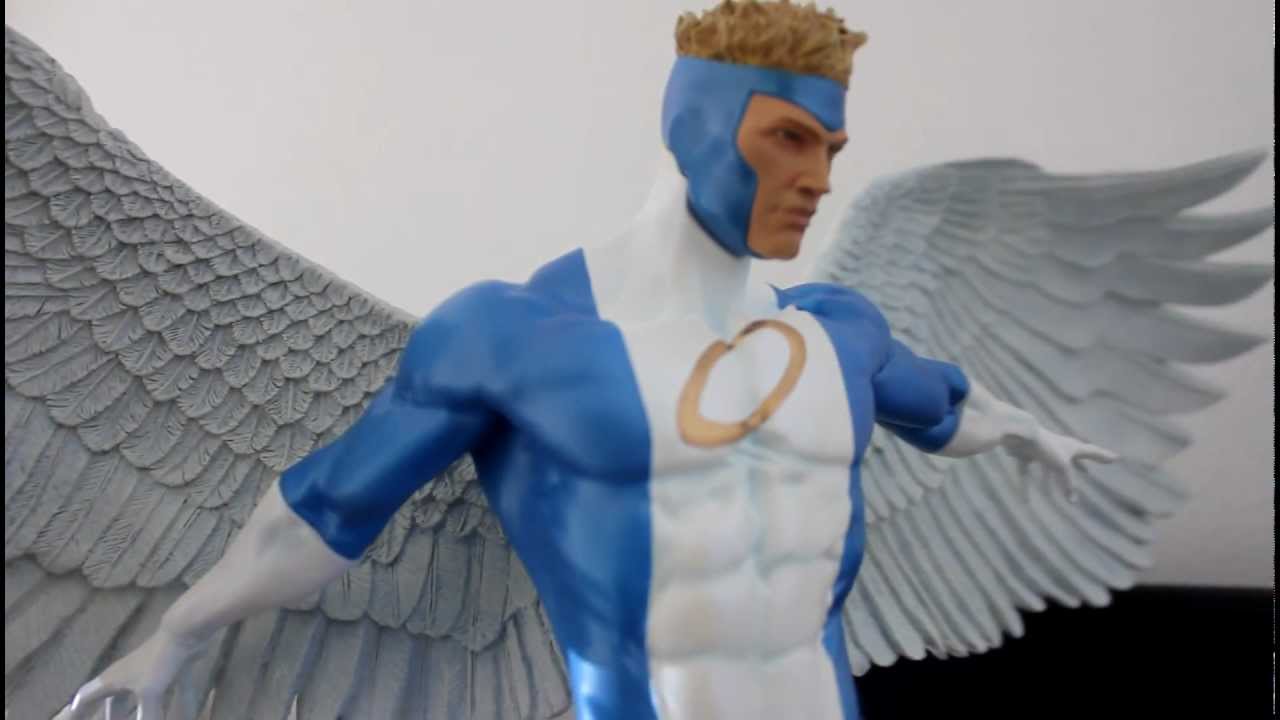 ANGEL COMIQUETTE EXCLUSIVE FROM SIDESHOW - YouTube