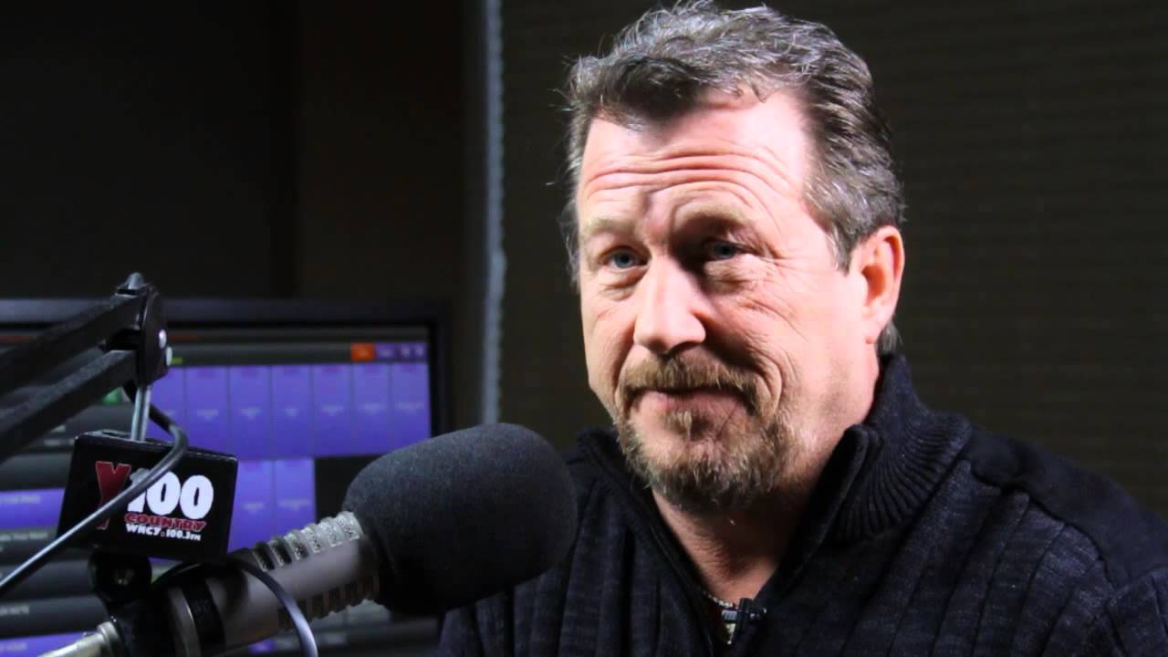 VapinUSA Mike DuBord E-Cigarette Testimonial - YouTube