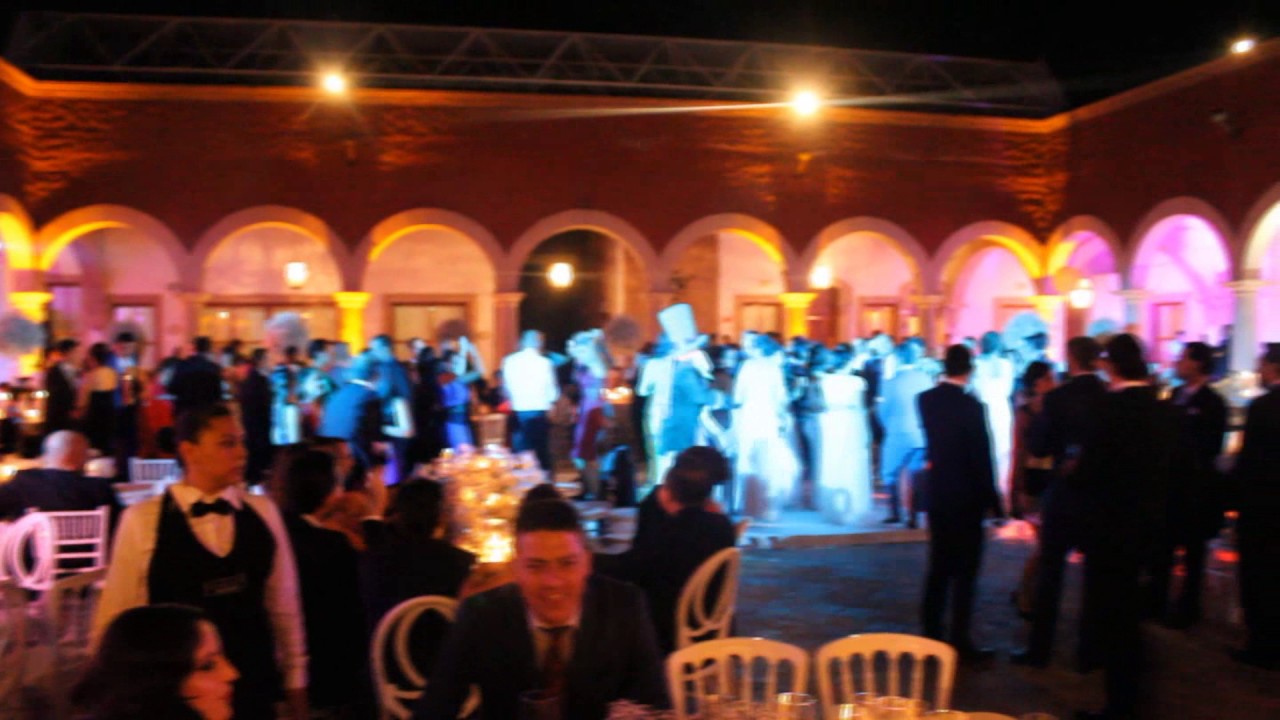 Boda de Cecy y Carlos by Claustro Santa Fe - YouTube