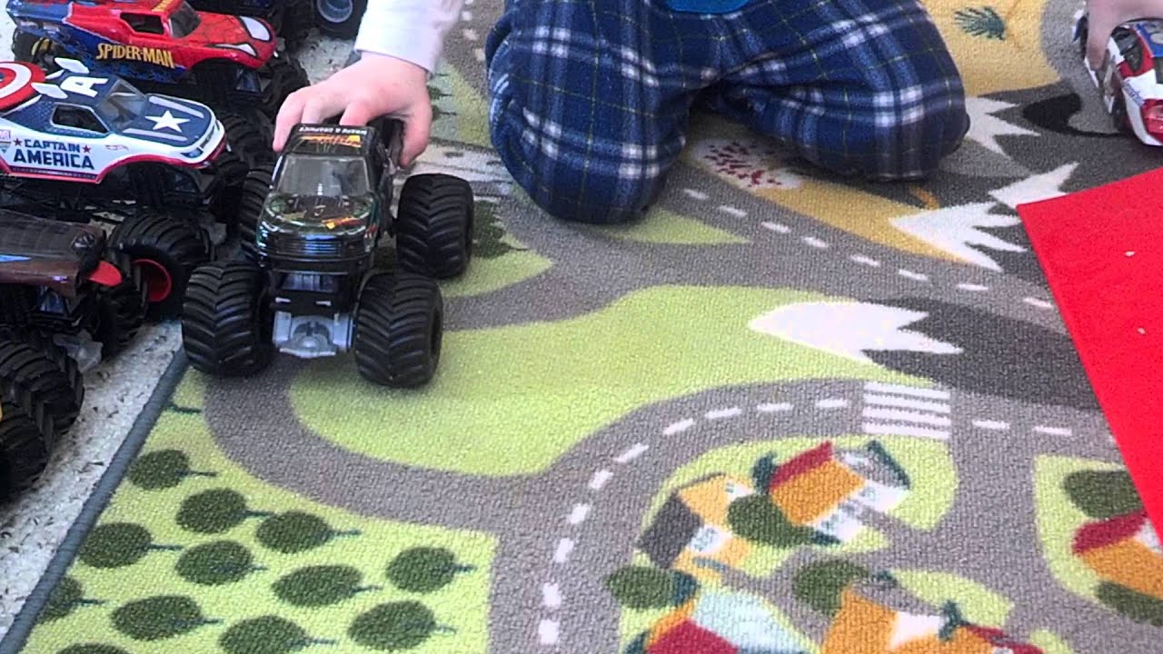Monster Jam Toy Truck Freestyle Competition Donuts Jumps Flips - YouTube