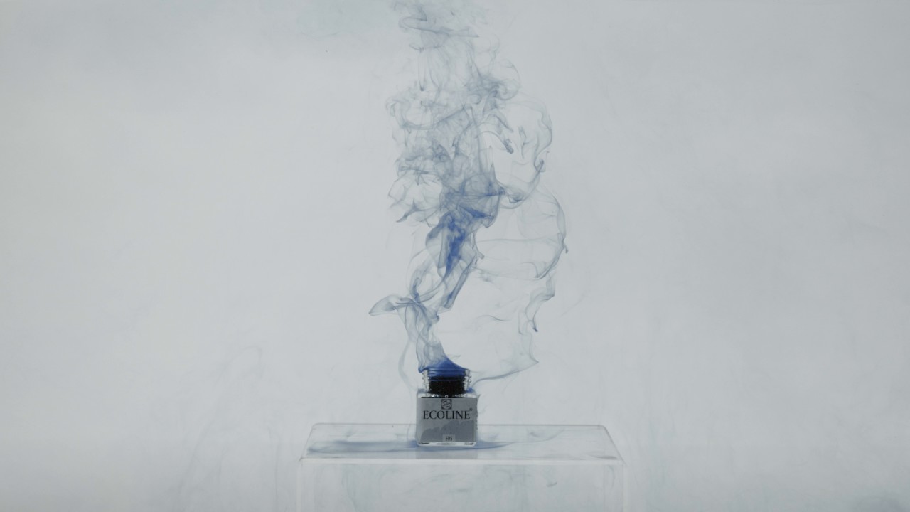 Blue ink in water | Ecoline - YouTube