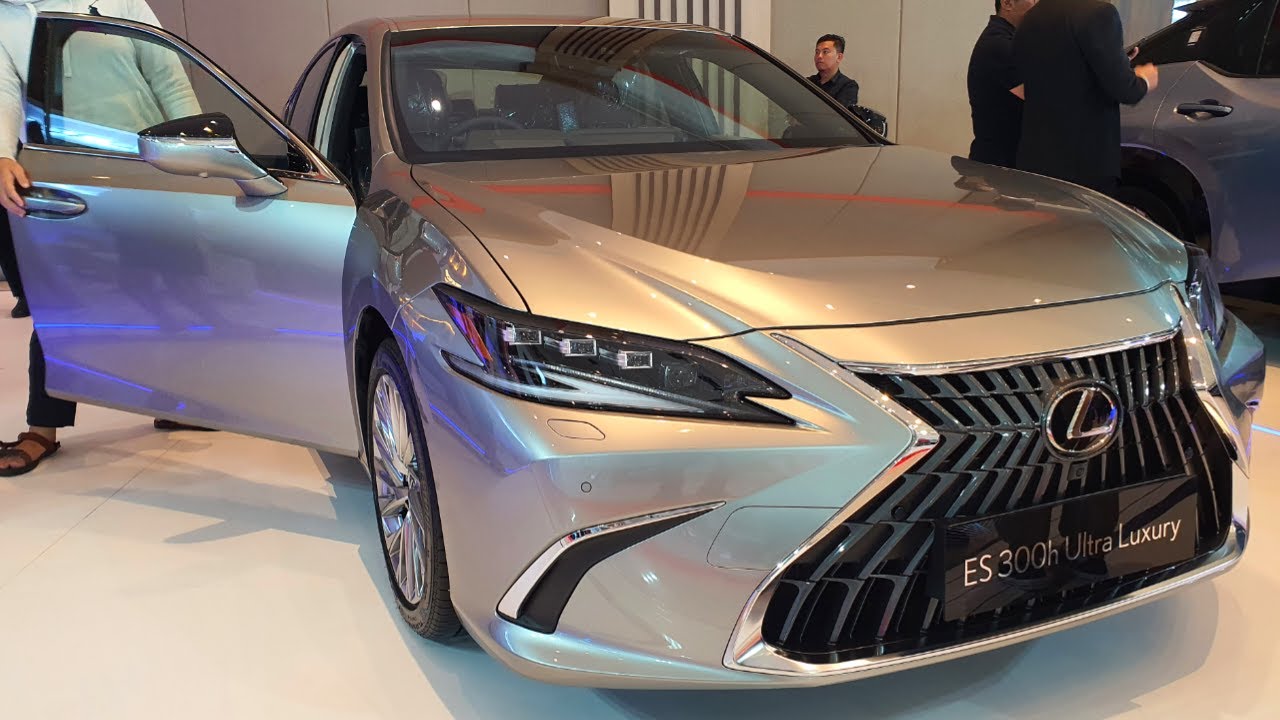2024 Lexus ES 300h Ultra Luxury // In-Depth Walkaround Exterior ...
