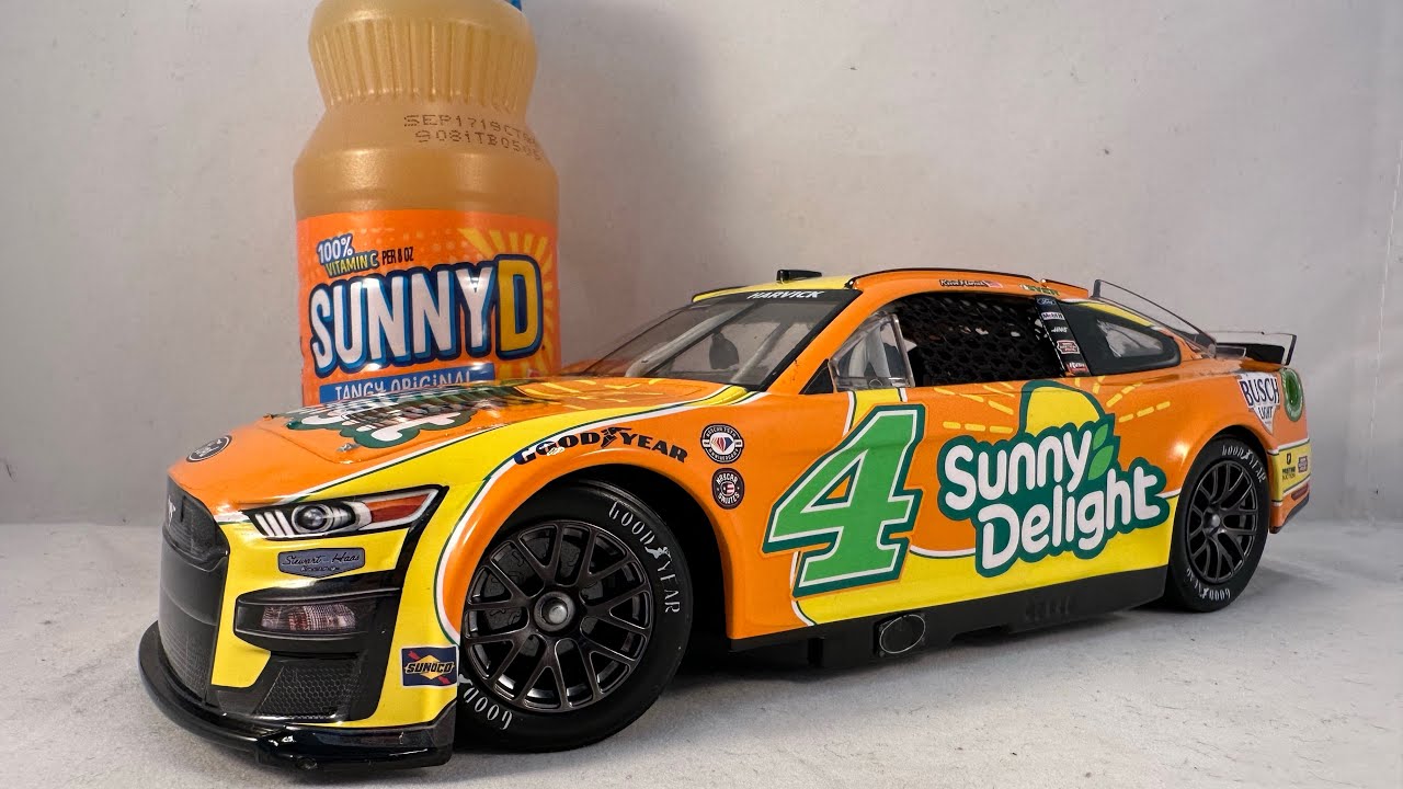 Review: 2023 Kevin Harvick #4 Sunny Delight Darlington Throwback Ford ...