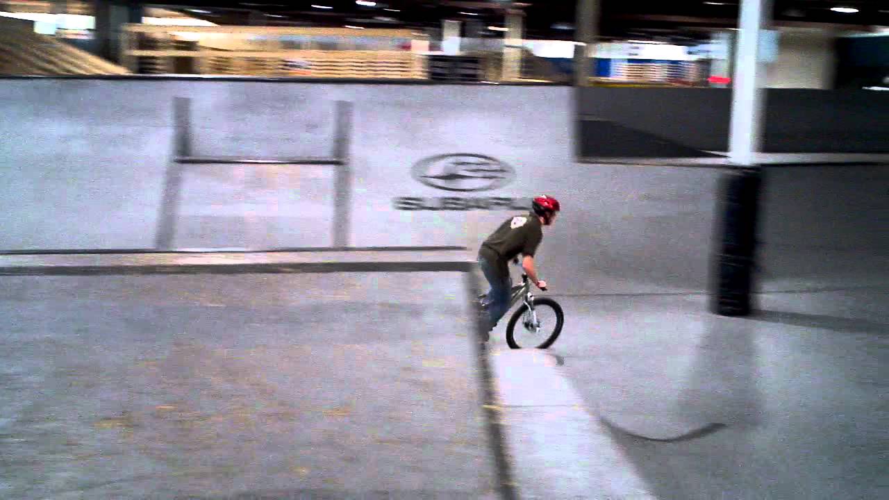 Rob riding at Ray's indoor mountain biking park - YouTube