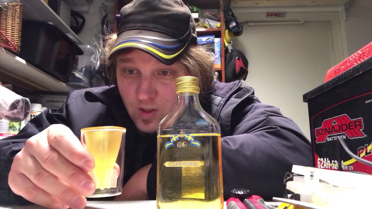 Pahanmakuisimman viinan etsintä - Carlshamns Flaggpunsch 30 - YouTube