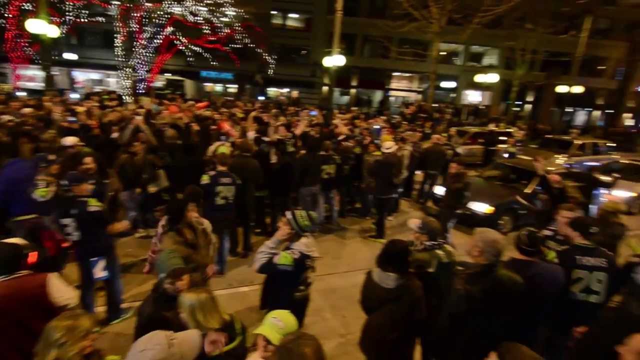 Downtown Seattle After The Seattle Seahawks Win Super Bowl 48 - YouTube