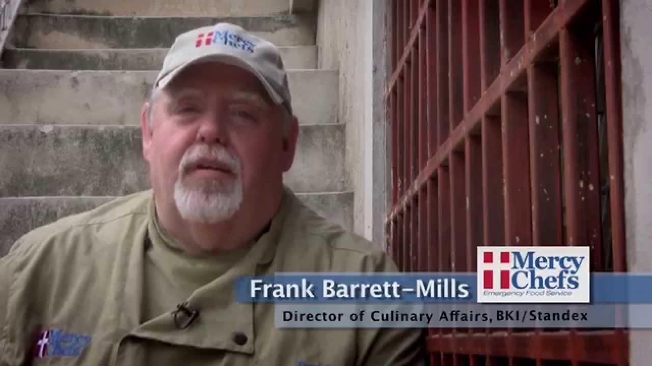 Nepal Earthquake Relief Effort - Mercy Chefs Frank Barrett - YouTube