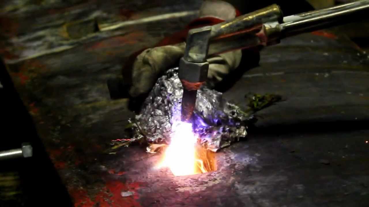 Wooden sailboat restoration Malar 30 - YouTube