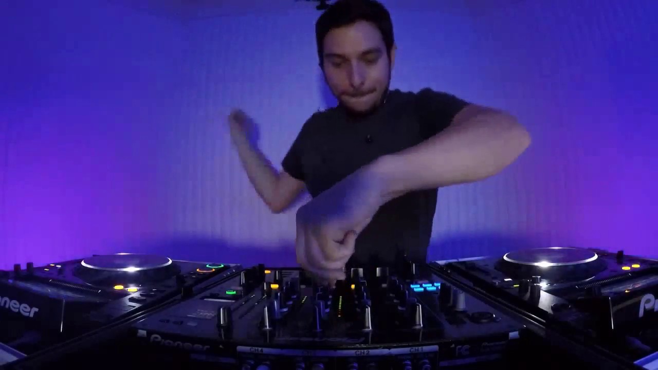 Mark "Ares" Mutti in Los Angeles - YouTube