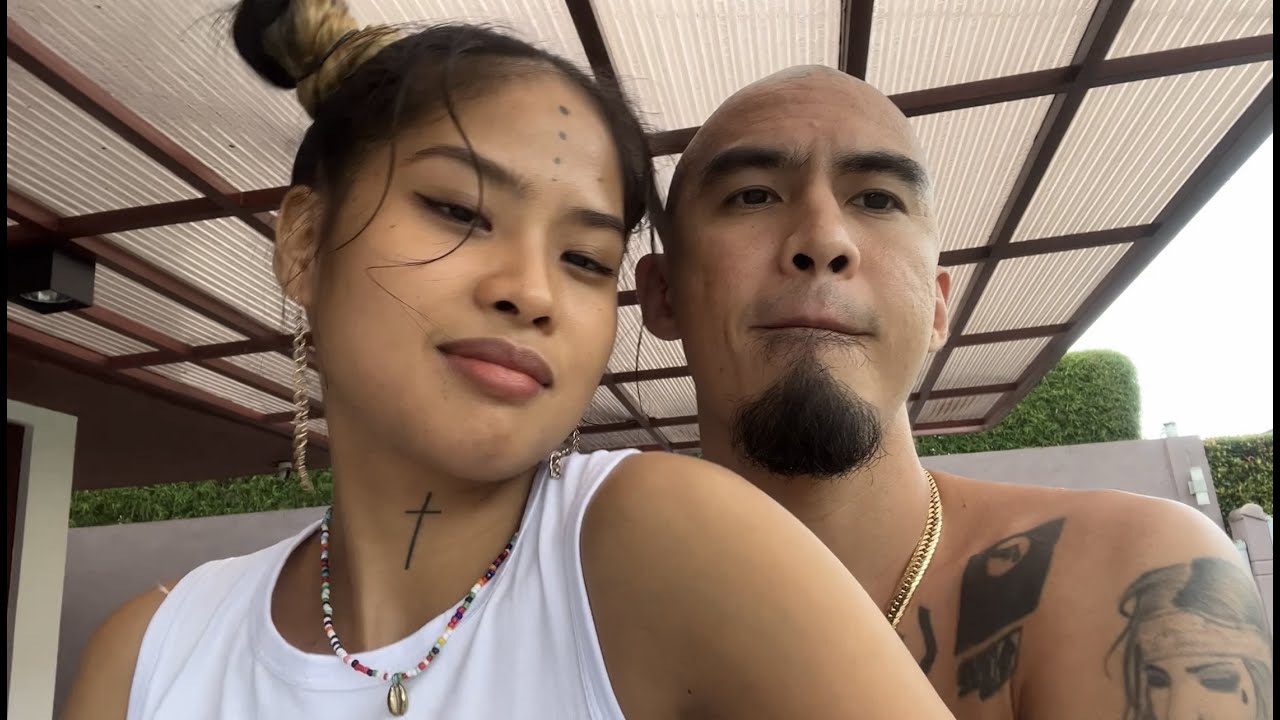 La Bruha - Checkmate - YouTube