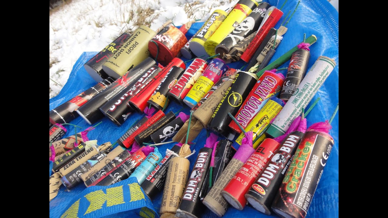 Polenböller Compilation Xxxl Firecrackers Test Theoftler Youtube