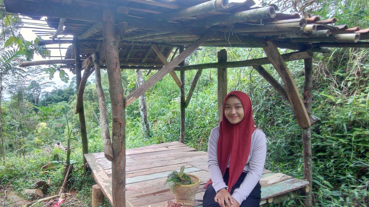 NAH INI DIA,,!! NENG LEVI GADIS DESA CANTIK MIRIP GADIS KOREA, TINGGAL DI DESA HIDUP SEDERHANA ...