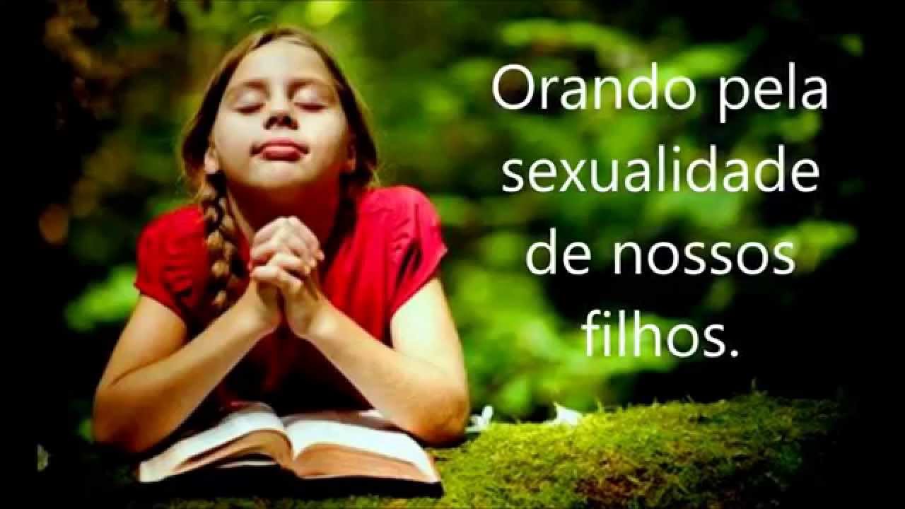Momento De Ana Maes Em Oracao Orando Pela Sexualidade Dos Nossos Filhos