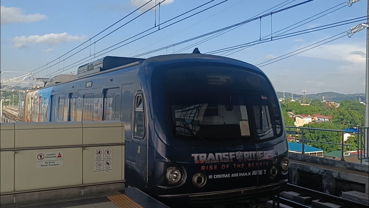 LRT-2 Trainset 14 with the Transformers: Rise of the Beasts wrap ad (26 ...