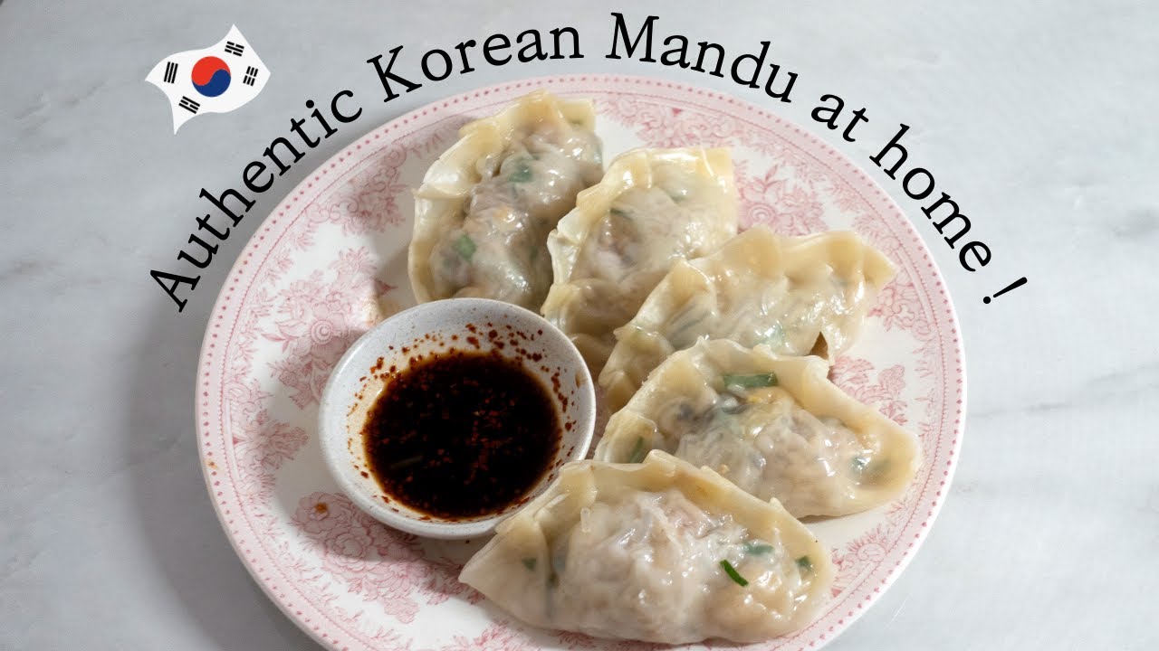 🥟 Authentic Korean Mandu at home 🇰🇷 | Korean dumplings (Gyoza) | Easy ...