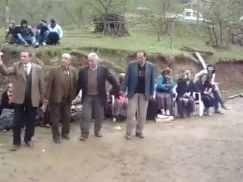 Biri bu amcaları durdursun