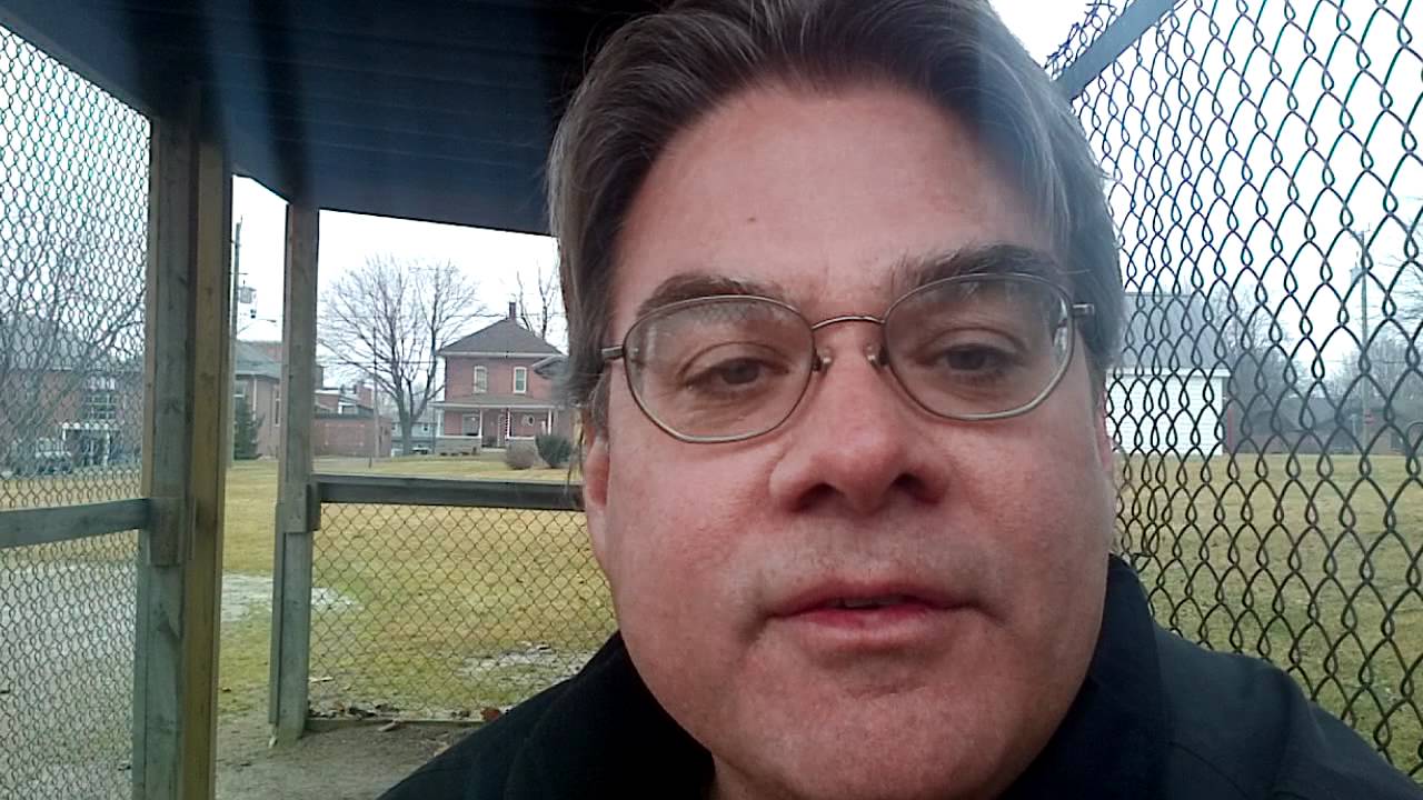 Ron Paul Is Awakening The Planet With Hope ! - YouTube